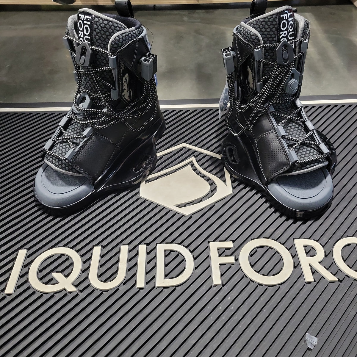 Liquid Force Transit – Avalanche Motorsports