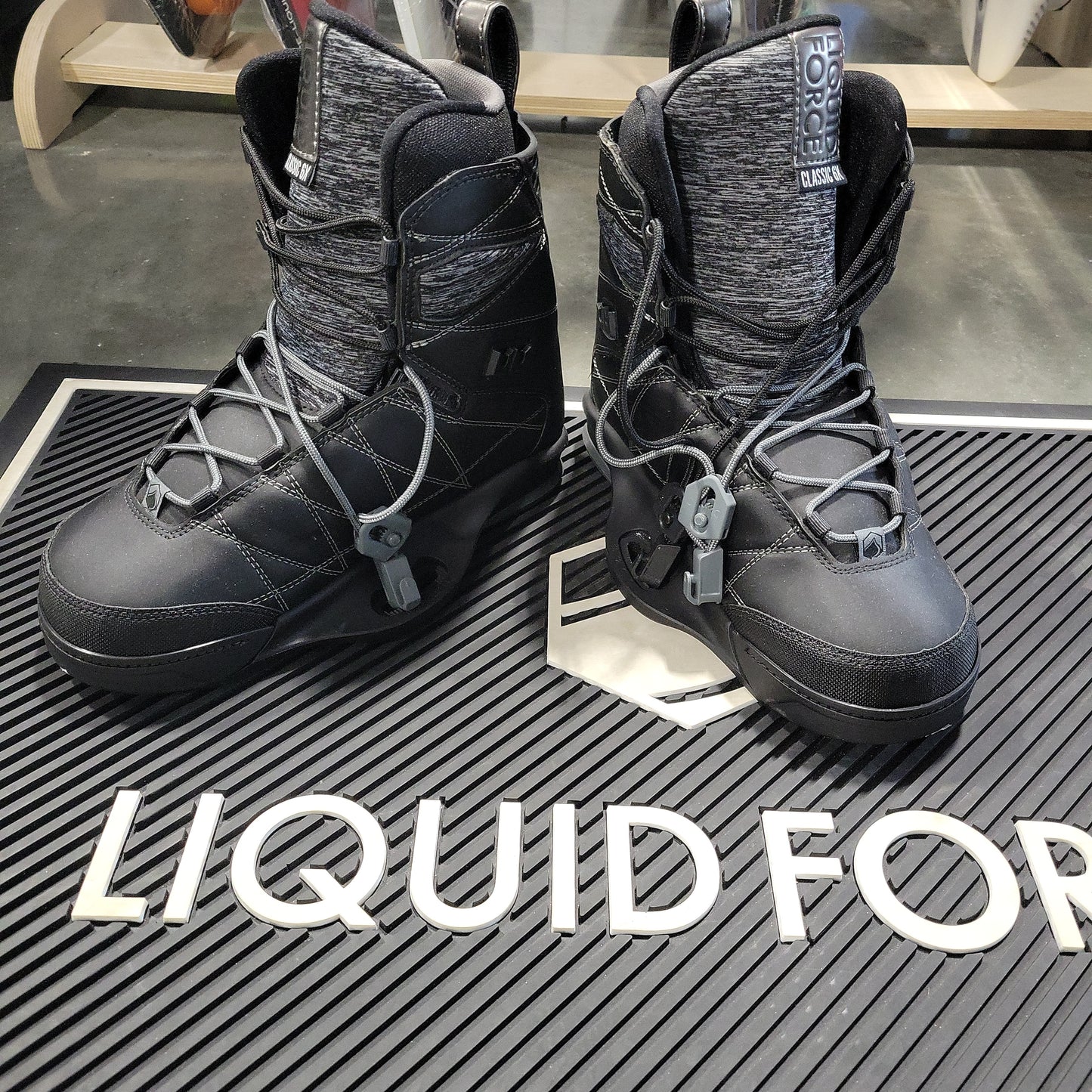 Liquid Force Classic 6x – Avalanche Motorsports